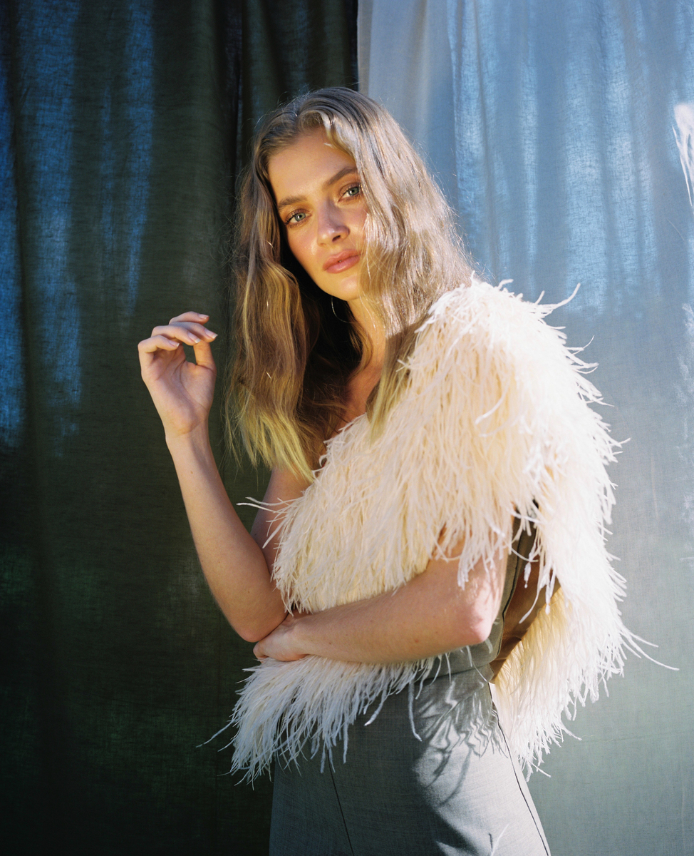 Lochie - Here now - Unique