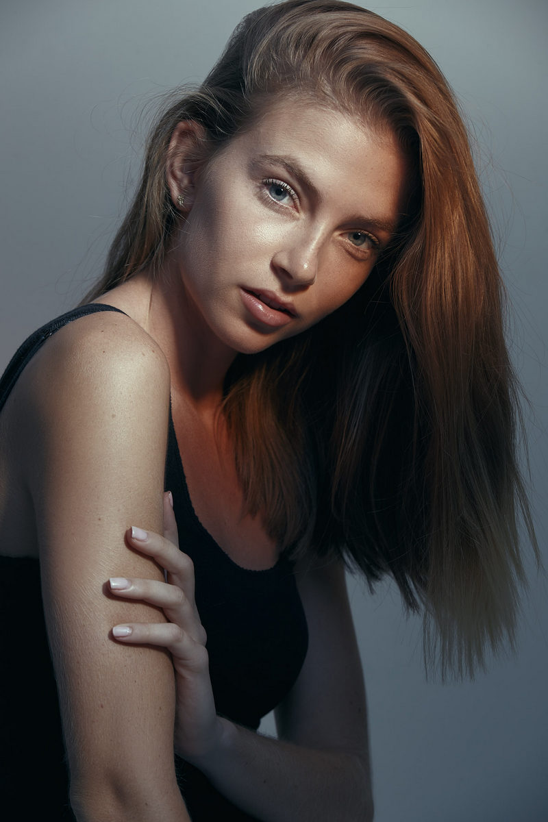 Lochie - Here now - Unique