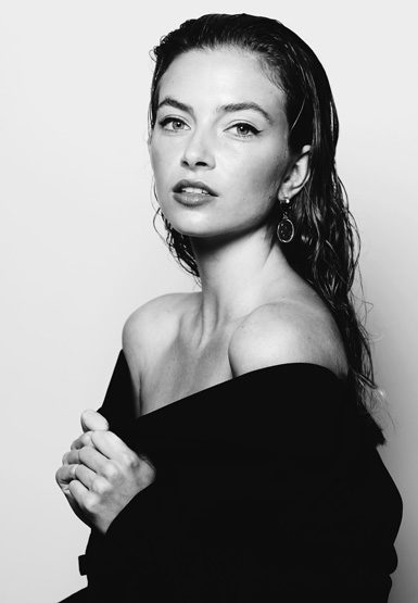 Lochie - Here now - Unique