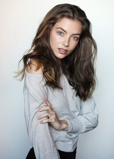 Lochie - Here now - Unique