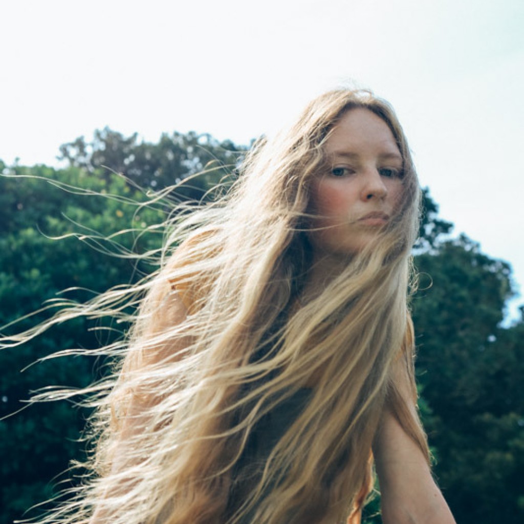 Rosemeri photographed by Terence Connors - Unique
