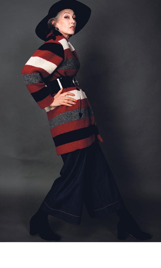 Mercy photographed by Babiche Martens for Viva Magazine Stylists: Dan ...