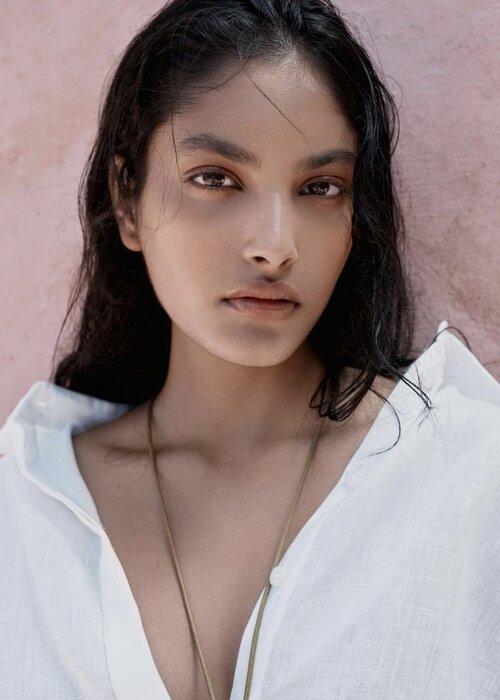 Vi - Sydney - Unique