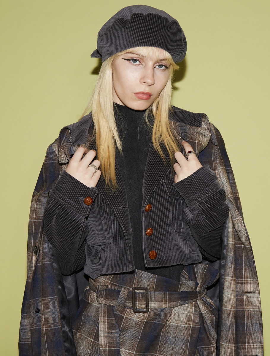 Chloe Pollard - Unique