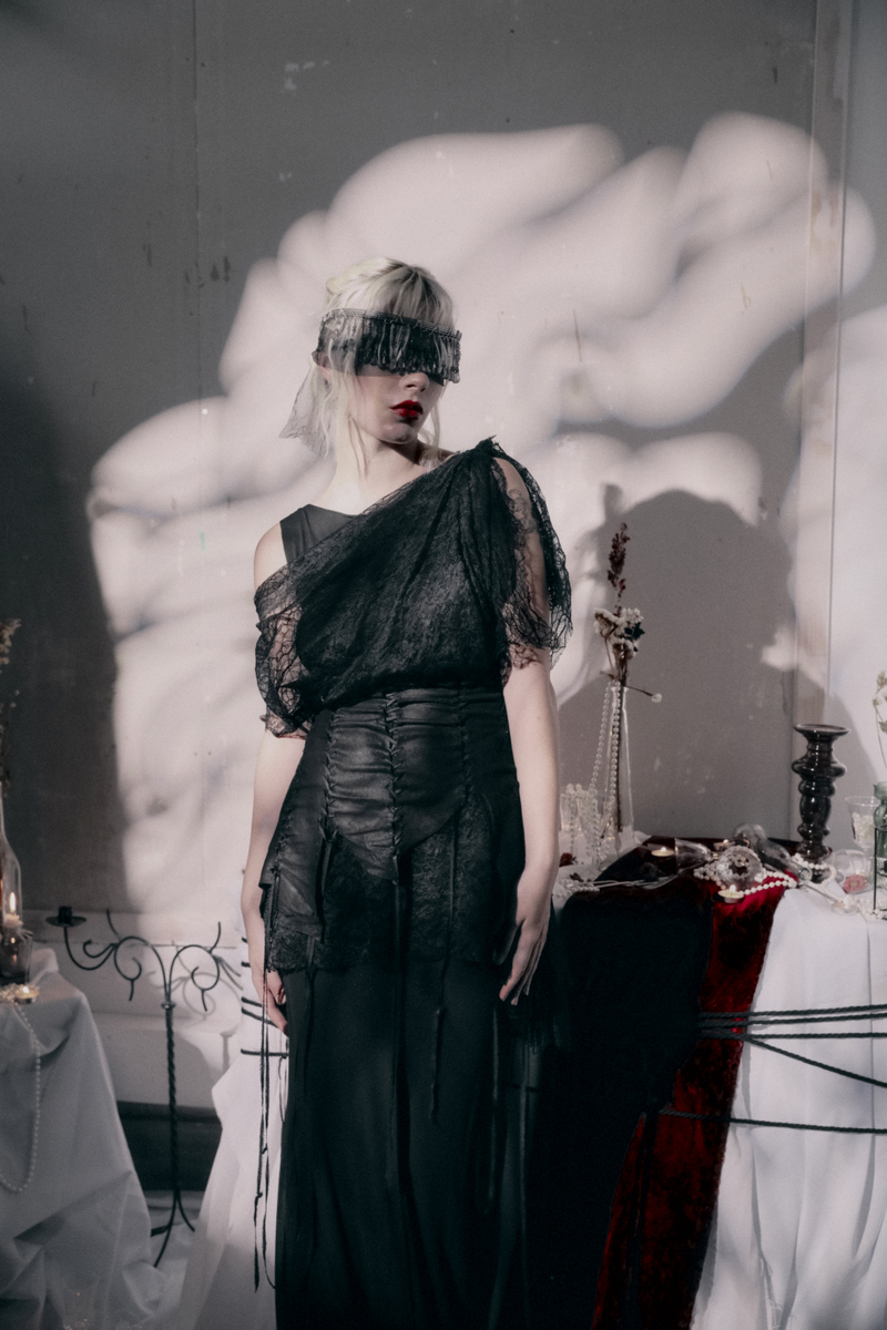 Chloe Pollard - Unique