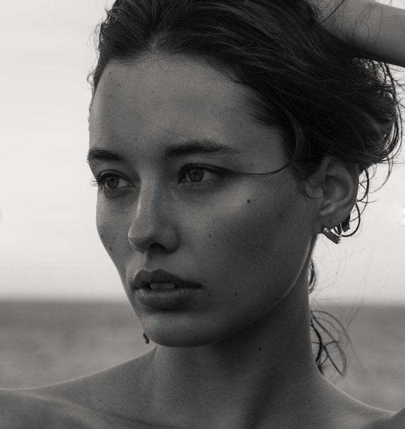 @ zoestowers - Unique